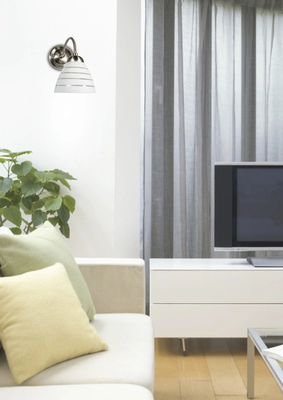 Srebrny kinkiet ścienny do salonu i przedpokoju ULI metal szkło | Sklep ...